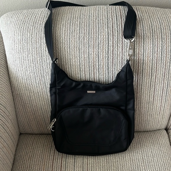 Travelon | Bags | Travelon Crossbody Nylon Messenger Bag | Poshmark